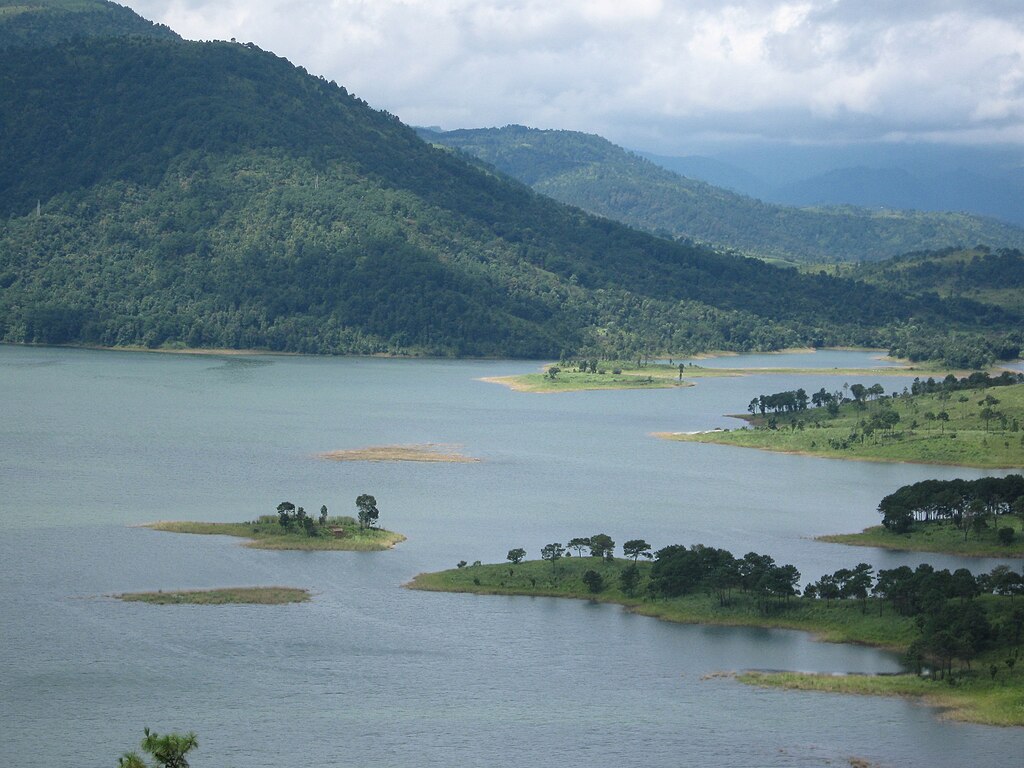 Umiam Lake – Scenic Reservoir in Meghalaya